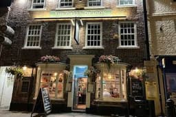 Visit East cowton: The Definitive Village Guide to Things to Do, Stay & Eat