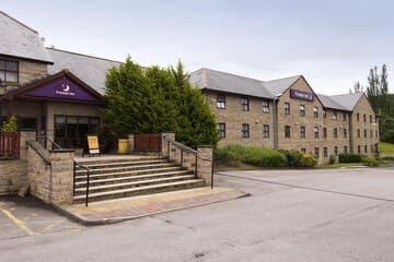 Visit Bingley: The Expert Town Guide to Things to Do, Stay & Eat
