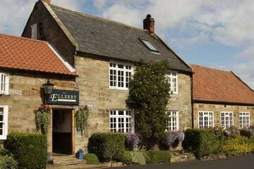 Visit Glaisdale: The Expert Village Guide to Things to Do, Stay & Eat