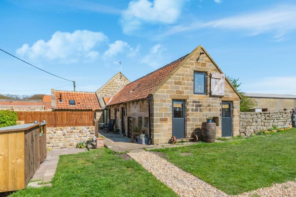 Visit Egton: The Definitive Village Guide to Things to Do, Stay & Eat
