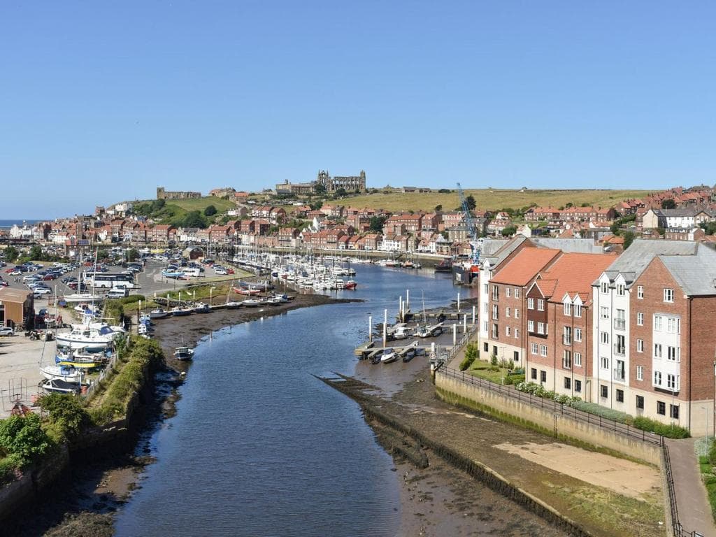 Visit Staithes: The Definitive Village Guide to Things to Do, Stay & Eat
