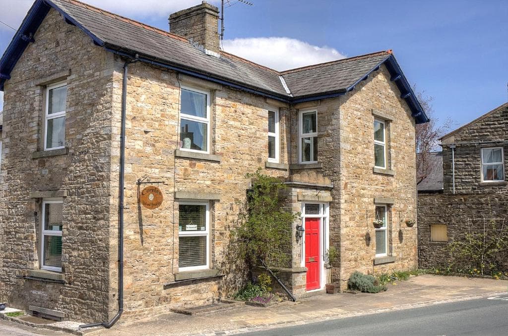 Visit Aysgarth: The Definitive Village Guide to Things to Do, Stay & Eat