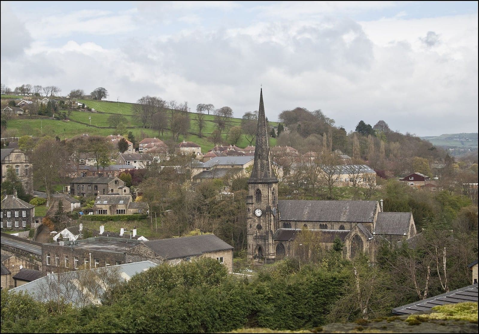 Visit Ripponden: The Definitive Village Guide to Things to Do, Stay & Eat
