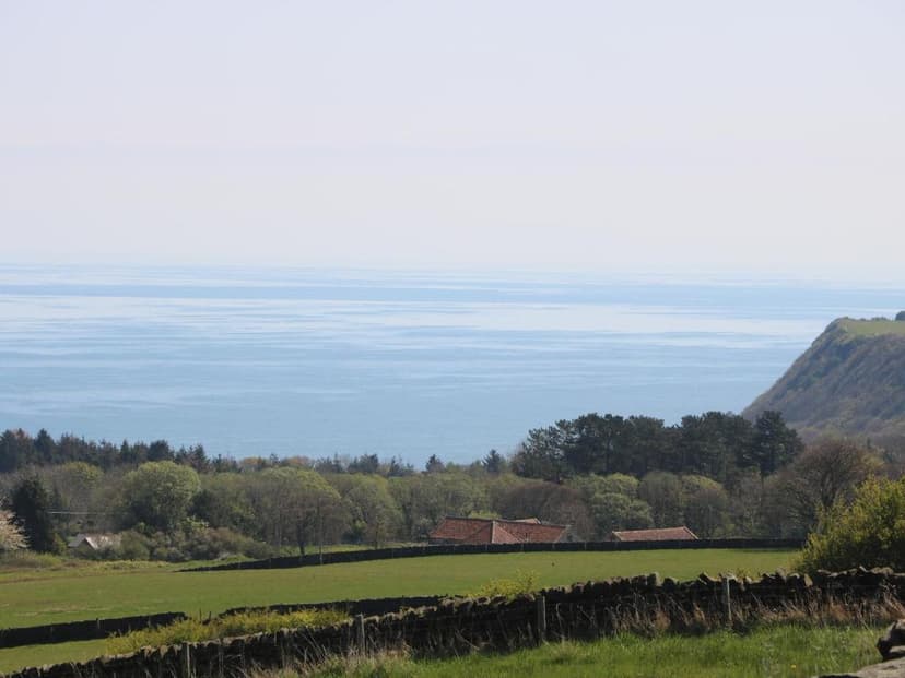 Visit Staintondale: The Expert Village Guide to Things to Do, Stay & Eat